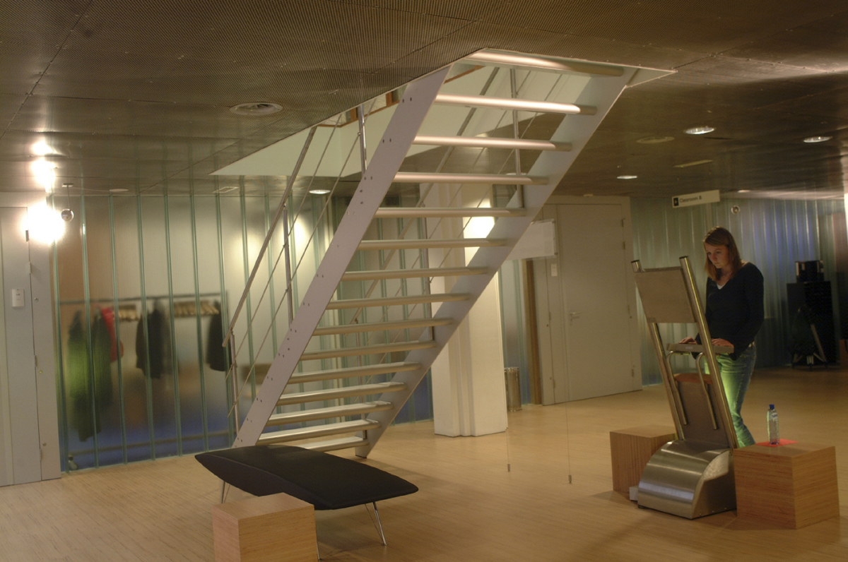 Design stair Concorde in a fitness | www.graah.be