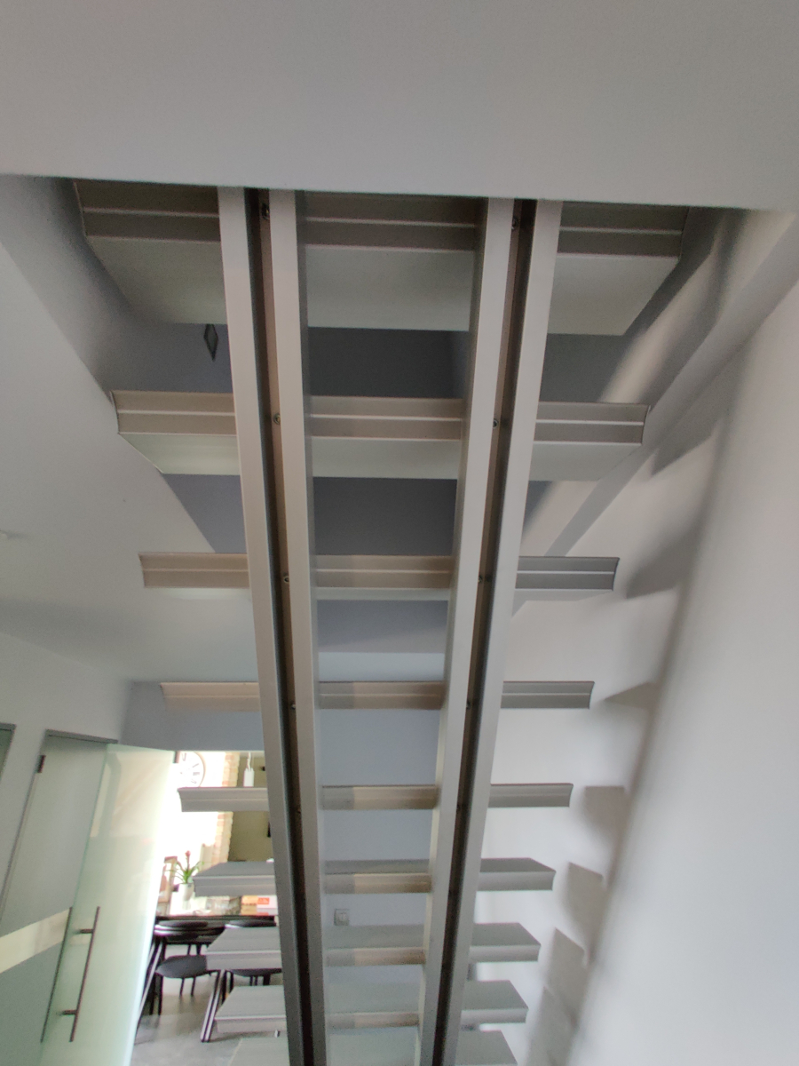 Modern stair Triangle at De Keyzer | www.graah.be