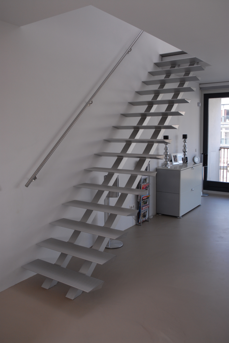 Trap Triangle in Amsterdam - Graah aluminium designtrappen