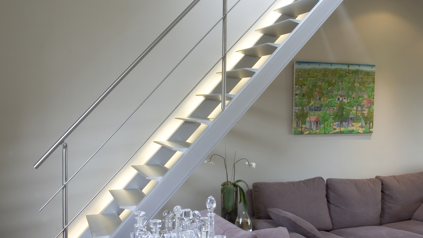 Trap Triangle in een moderne villa - Graah aluminium designtrappen