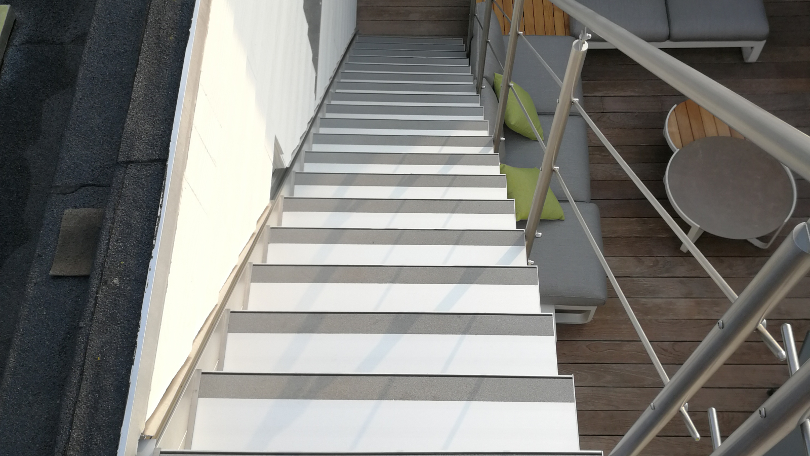 Solitaire buitentrap - Graah aluminium designtrappen